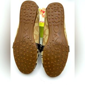 Coach | Shoes | Coach Felisha Signature Jacquard Moccasin Driving Shoes ...